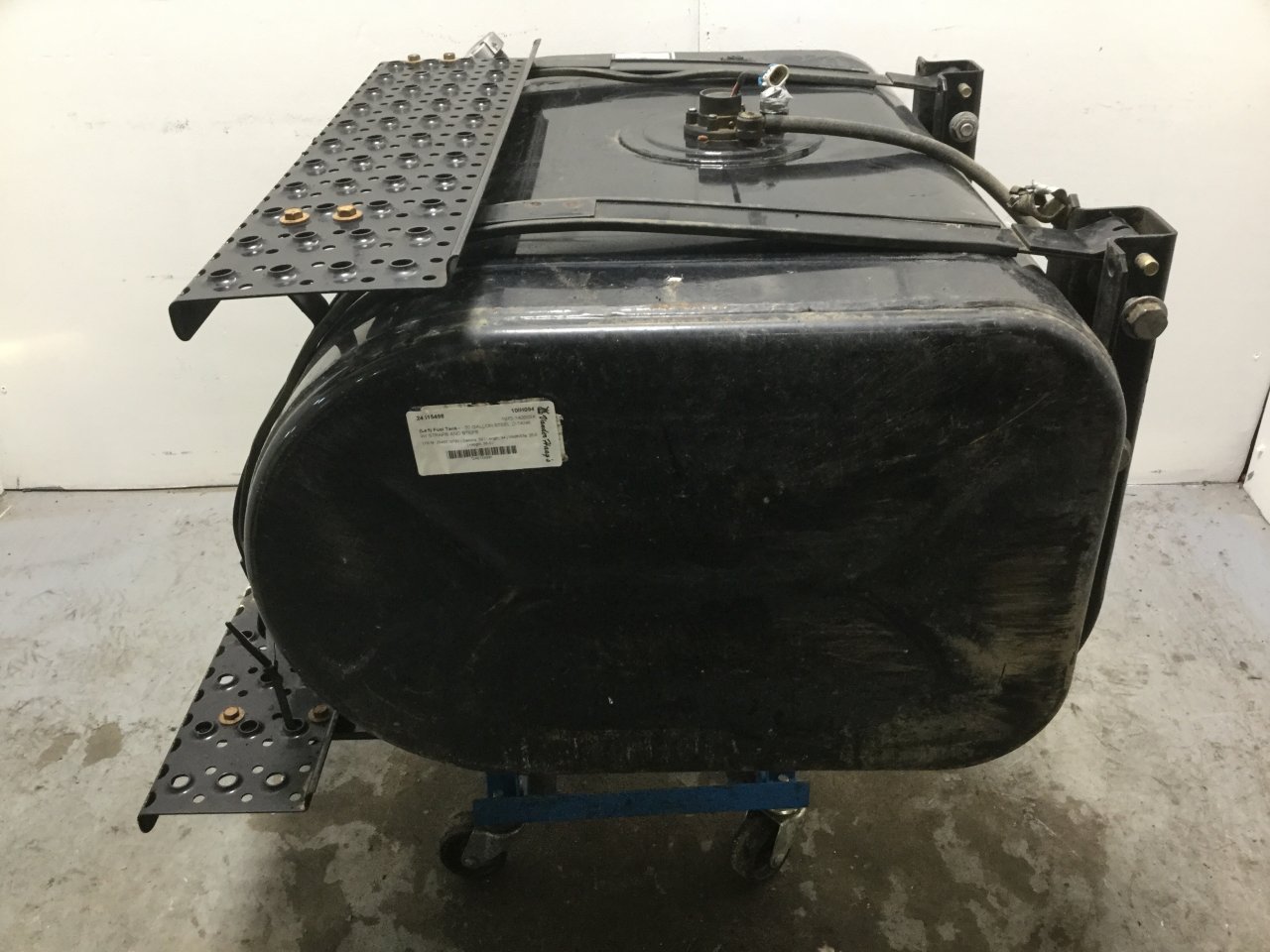 International DURASTAR (4400) Fuel Tank for Sale