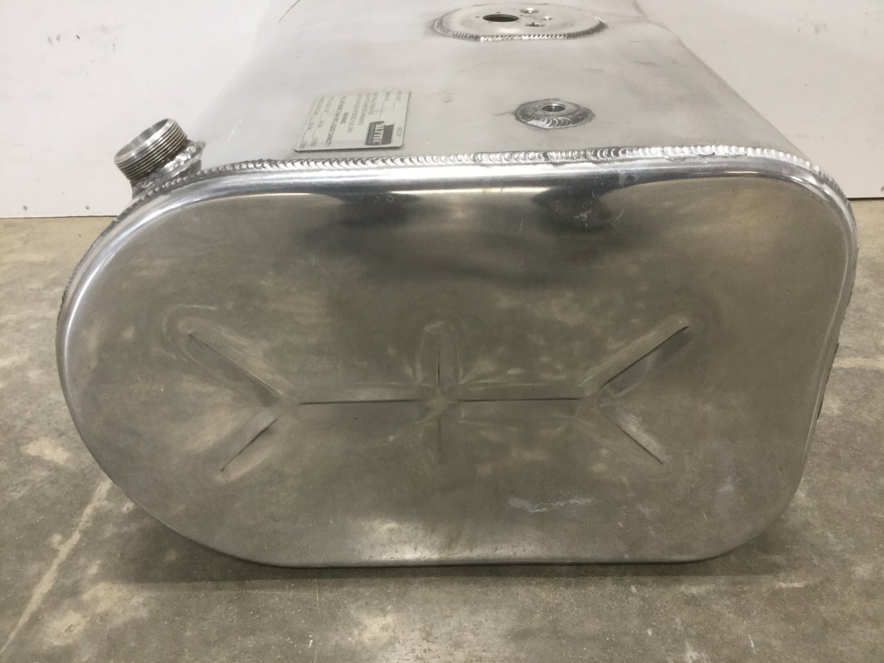 29-06005302 | Ford F650 Fuel Tank for Sale