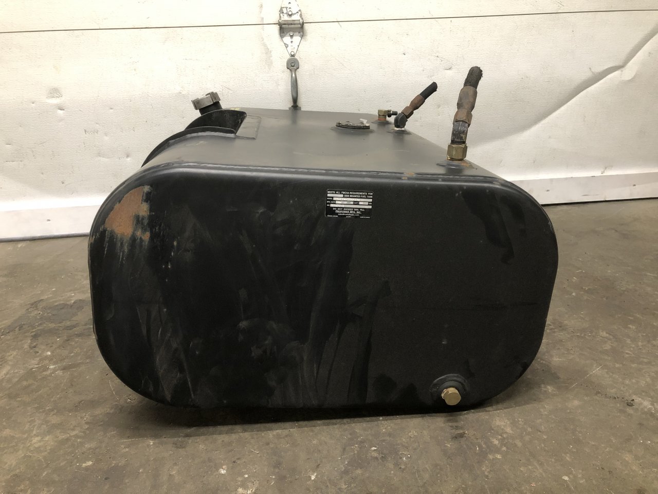 FD-L14-25RFS38 | Ford F650 Fuel Tank for Sale