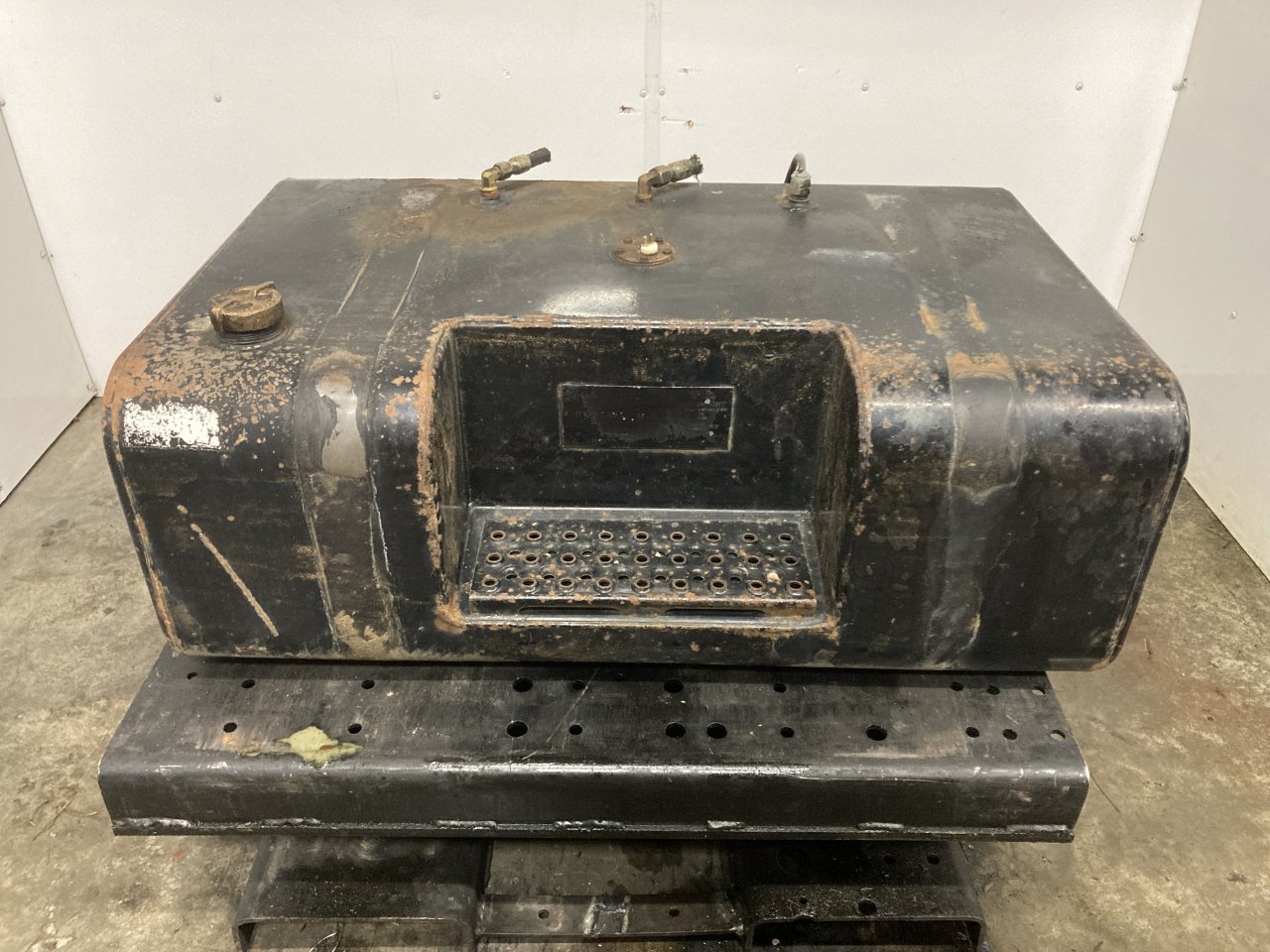 Ford F700 Fuel Tank for Sale