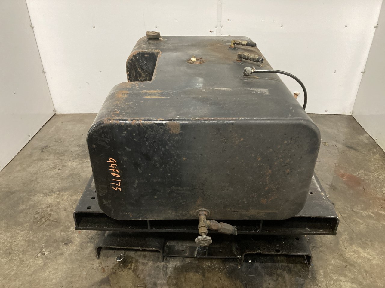 Ford F700 Fuel Tank for Sale