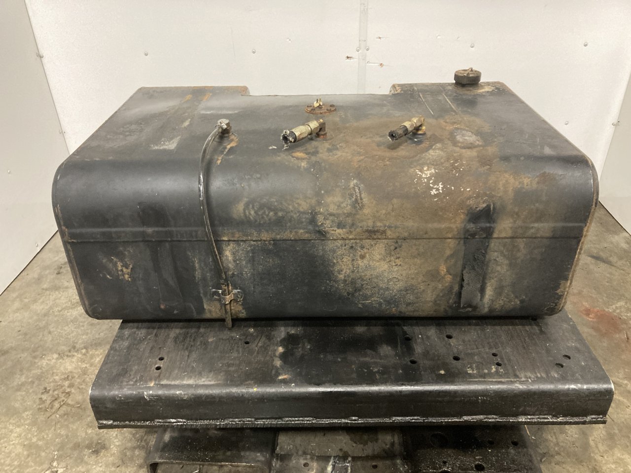 Ford F700 Fuel Tank for Sale