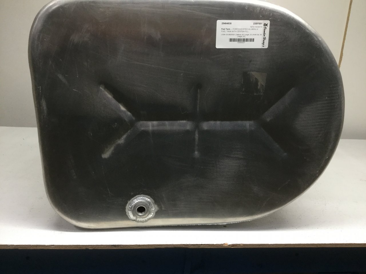 05-06005001 | Ford F750 Fuel Tank for Sale