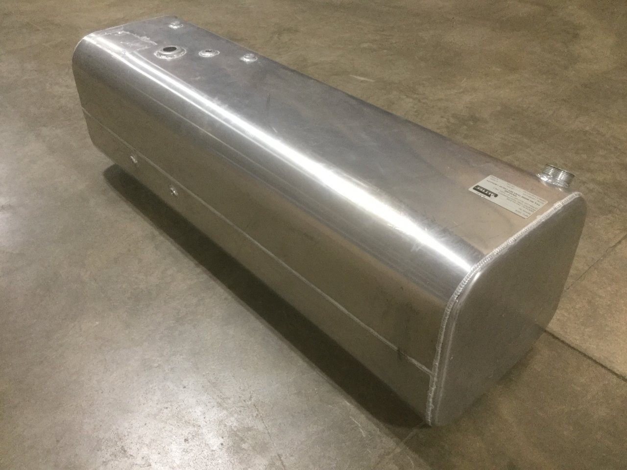 0306009002 | Freightliner FL70 Fuel Tank for Sale