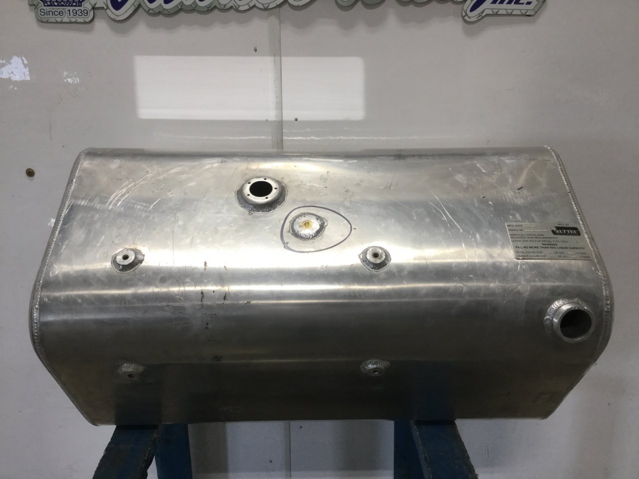 03-06005503 | Freightliner FL80 Fuel Tank for Sale