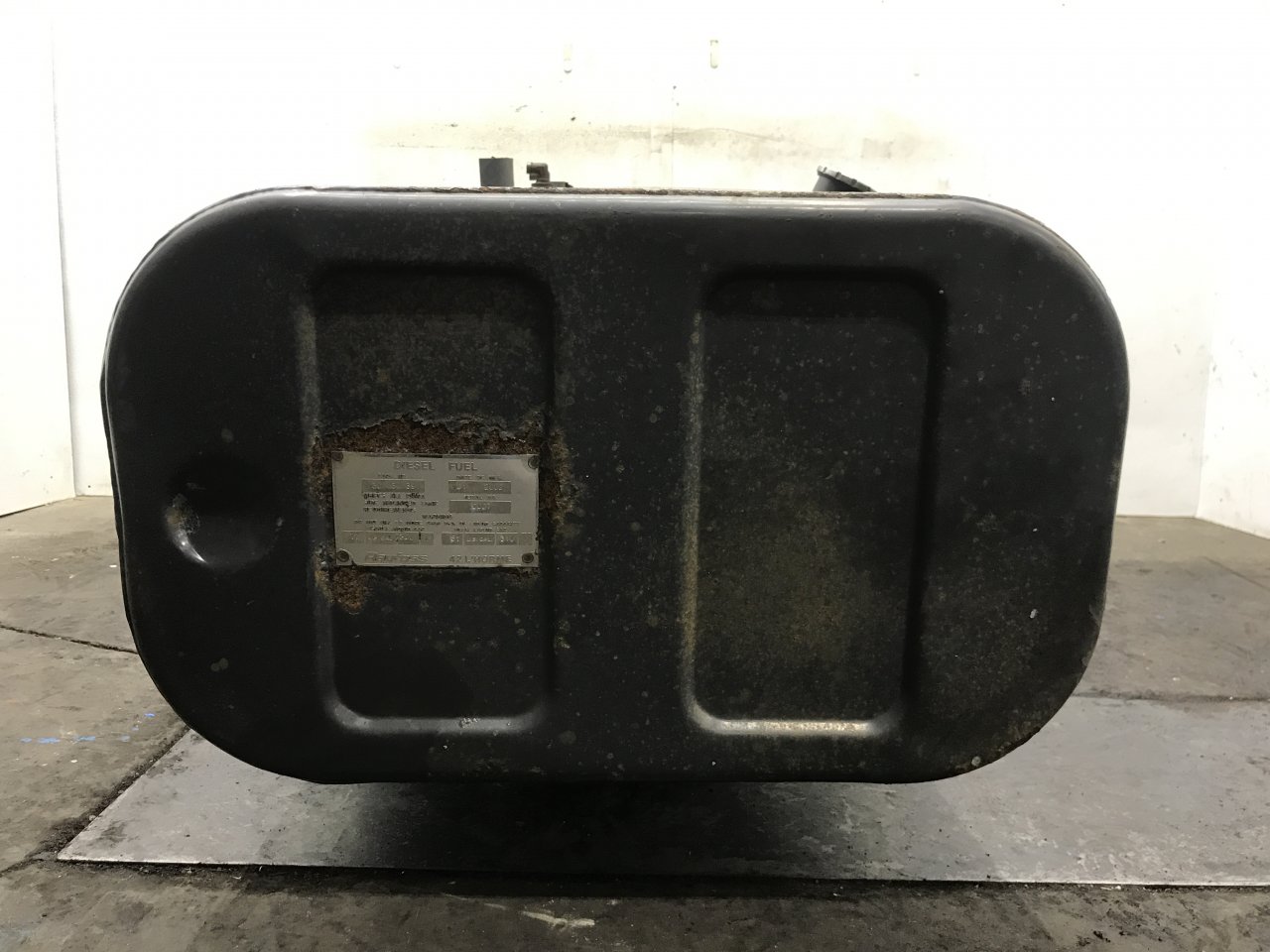 Mack FREEDOM Fuel Tank for Sale