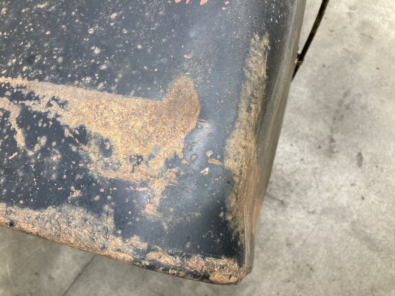 Ford LT8000 Fuel Tank for Sale
