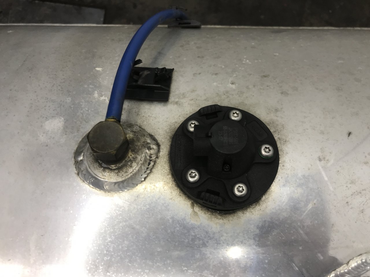 03060010001 | Freightliner M2 112 Fuel Tank for Sale