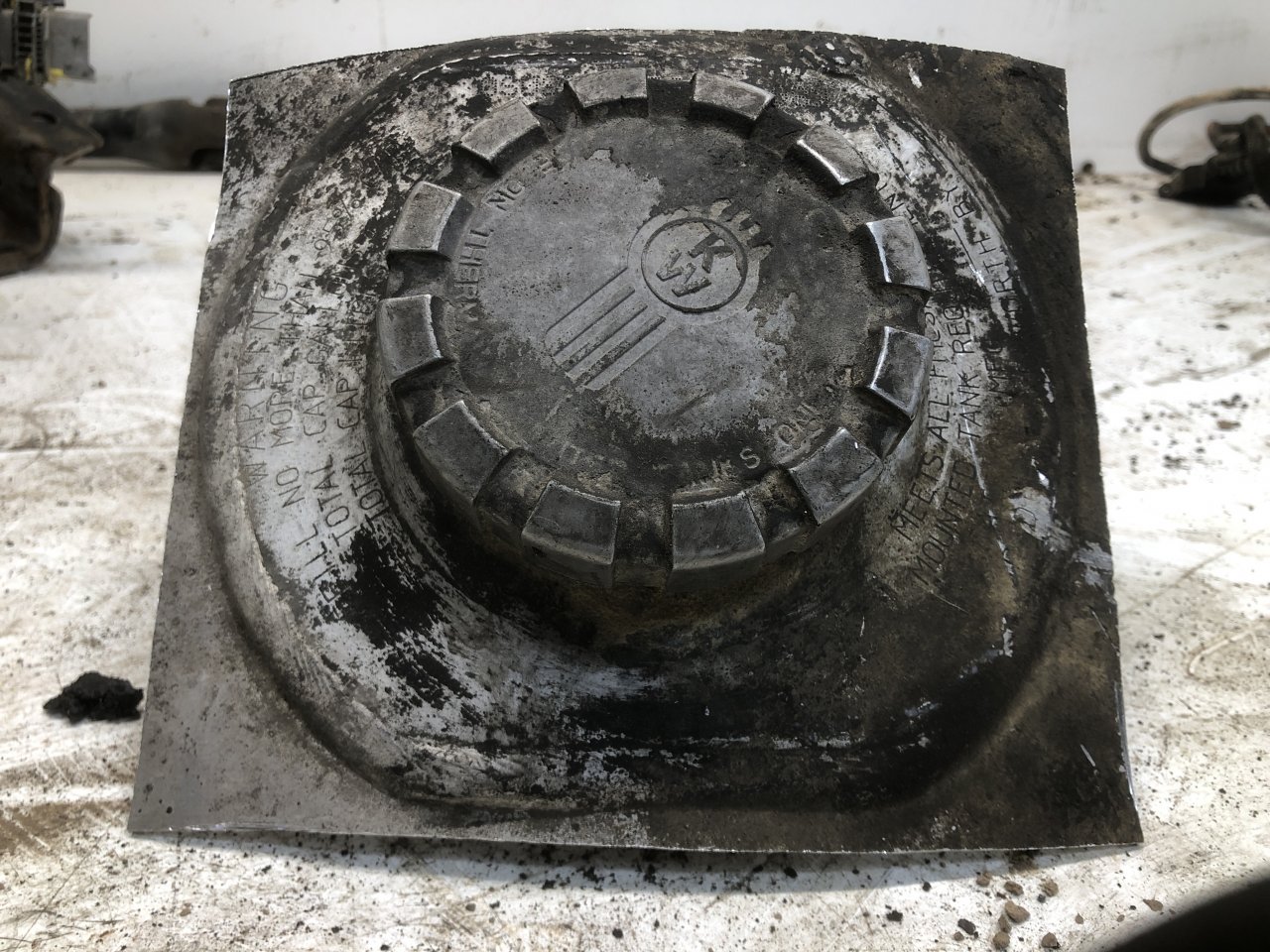 Kenworth T800 Fuel Tank Neck for Sale