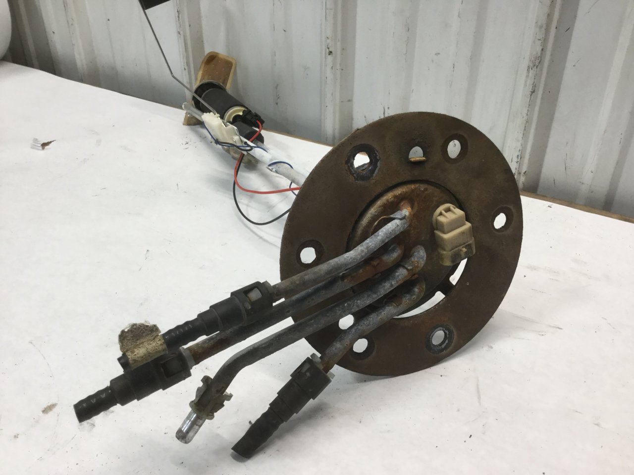 Chevrolet KODIAK Fuel Tank Sending Unit for Sale