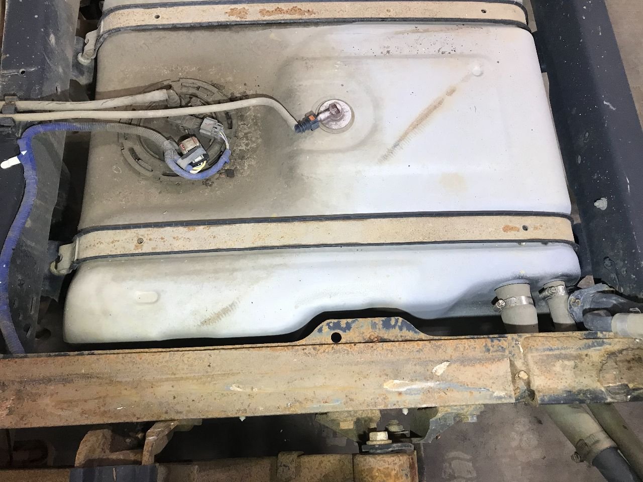 Ford F450 SUPER DUTY Fuel Tank Strap for Sale