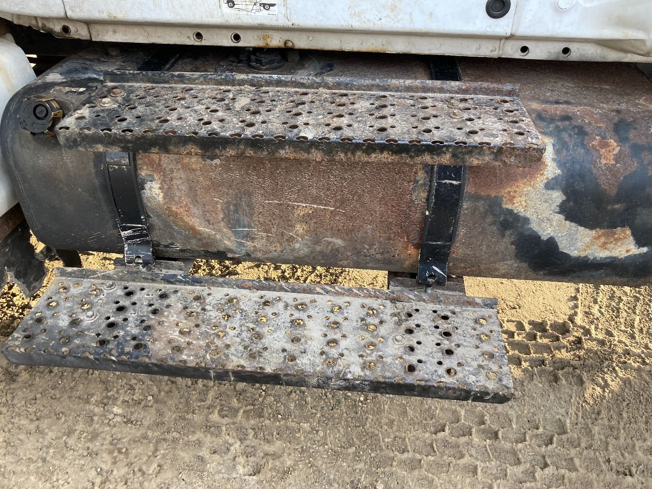 Ford F650 Fuel Tank Strap for Sale