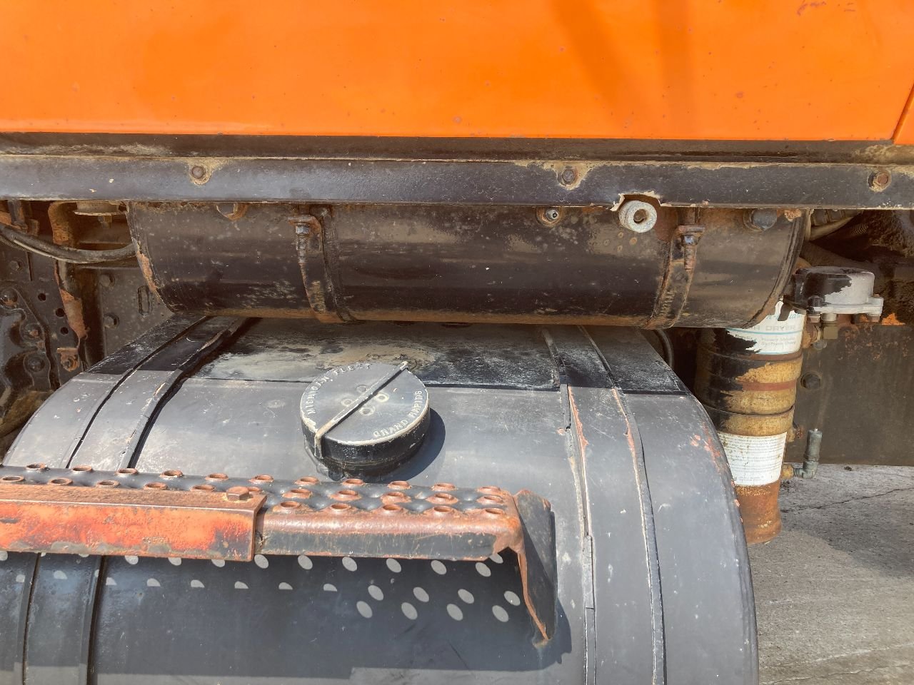 Ford LT8000 Air Tank for Sale