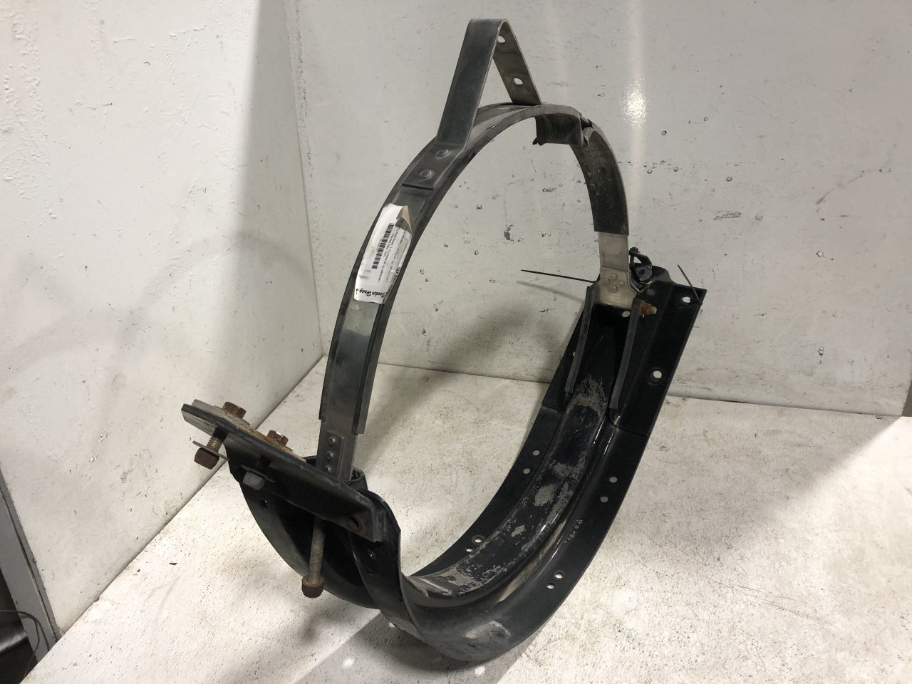 Kenworth T680 Fuel Tank Strap for Sale