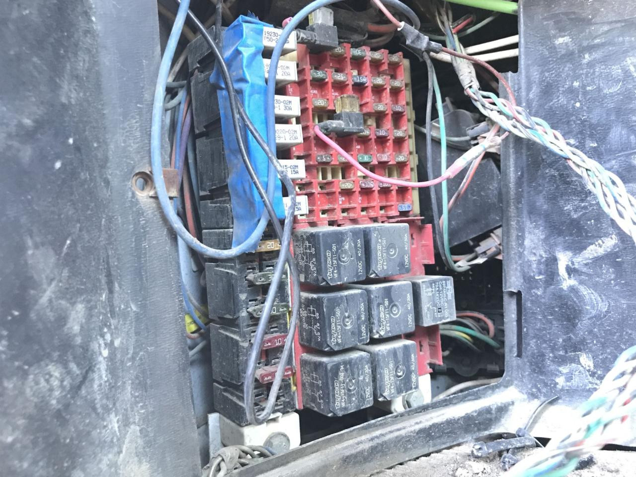 Peterbilt 335 Fuse Box for Sale