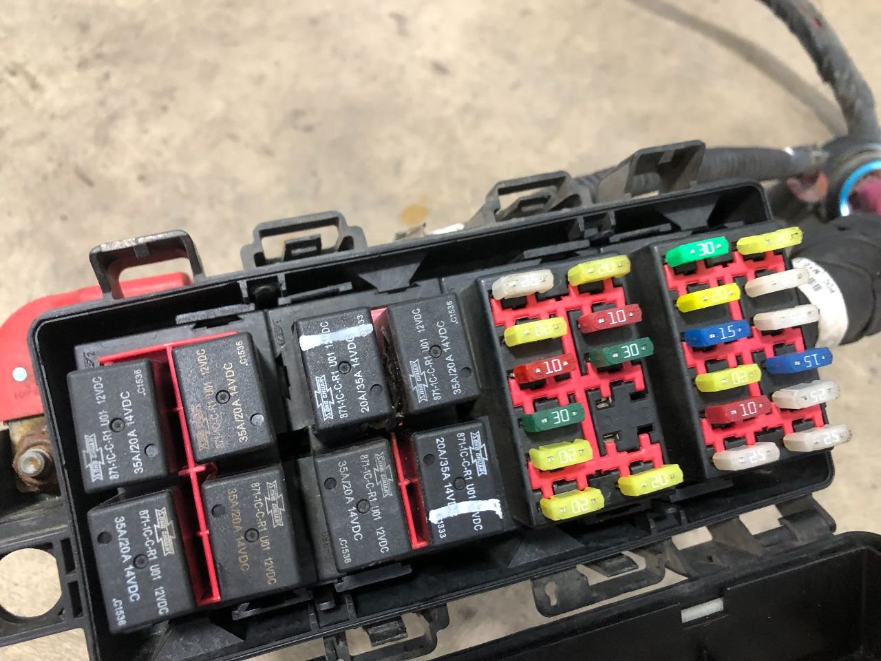 Peterbilt 365 Fuse Box for Sale