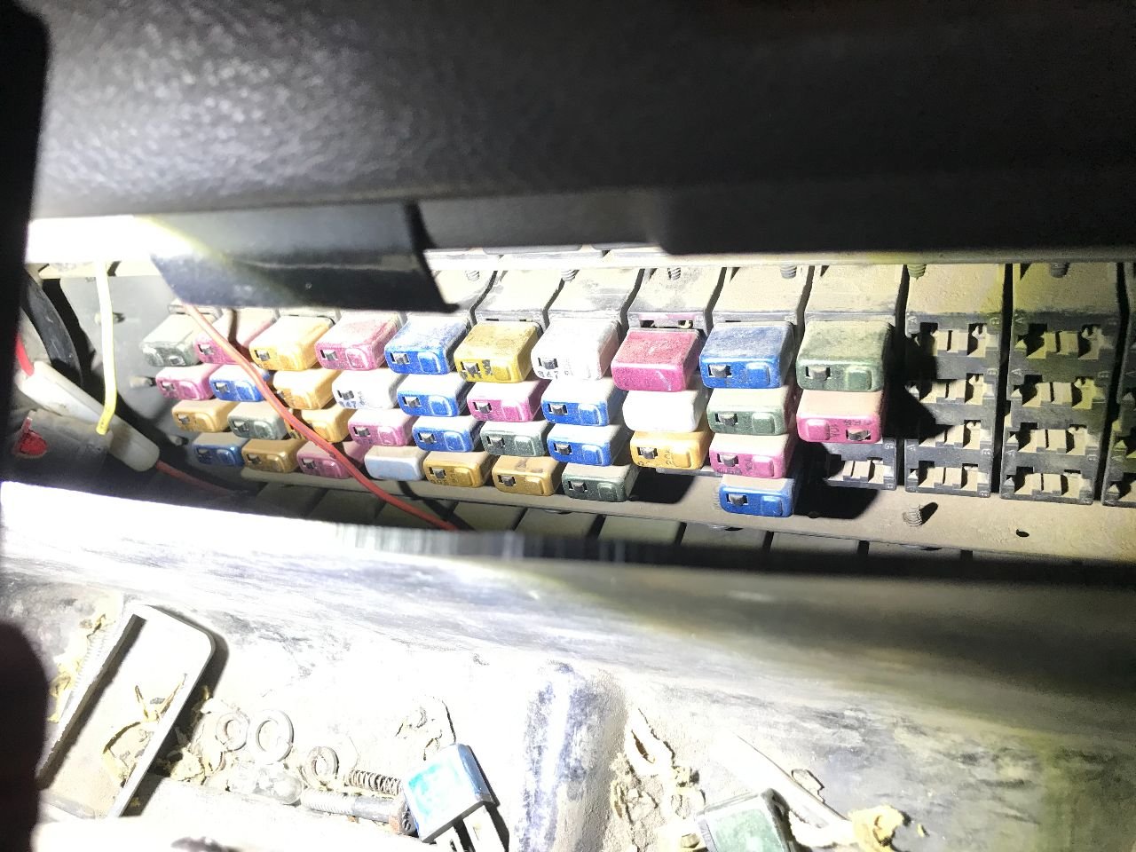 International 5000 (PAYSTAR) Fuse Box for Sale