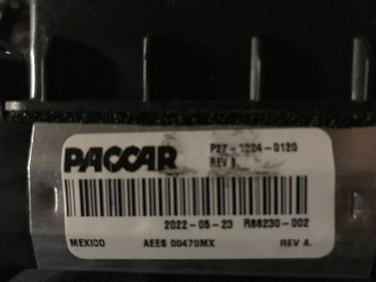 P27-1224-0120 | Peterbilt 567 Fuse Box for Sale