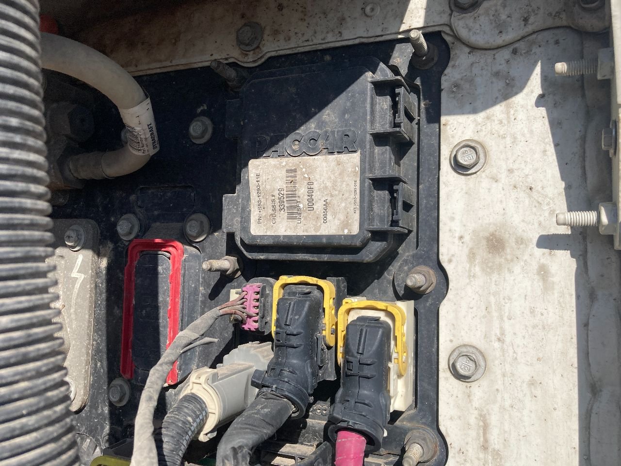 S53-1293-11E | Peterbilt 579 Fuse Box for Sale