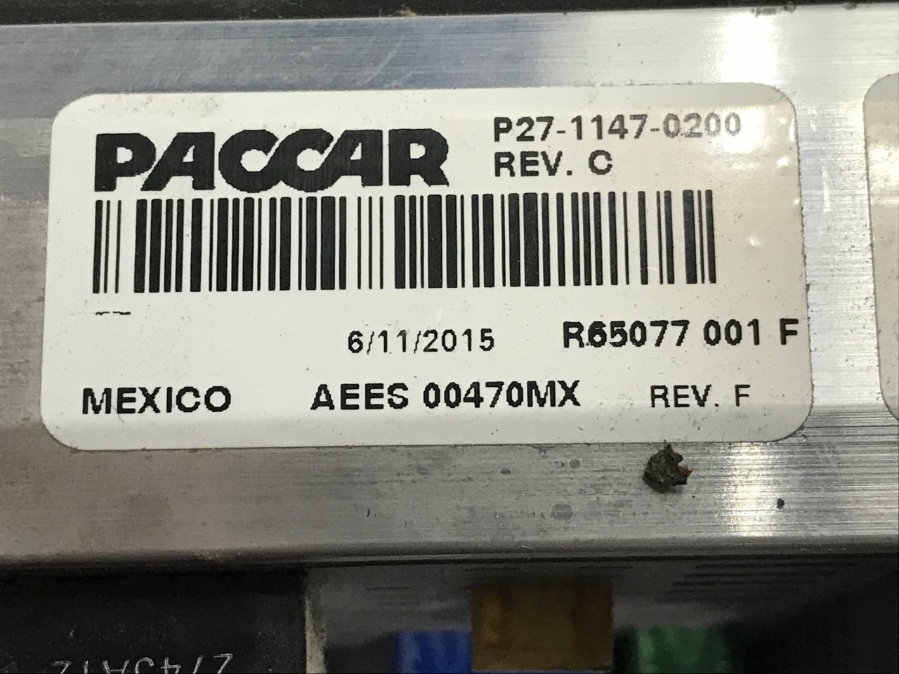 P27-1147-0200 | Peterbilt 579 Fuse Box for Sale