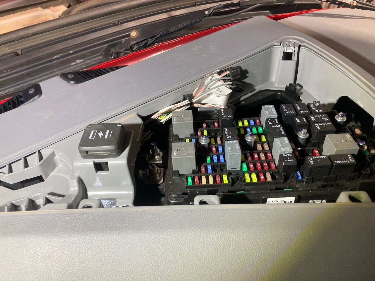 24130462_P01 | Mack ANTHEM (AN) Fuse Box for Sale