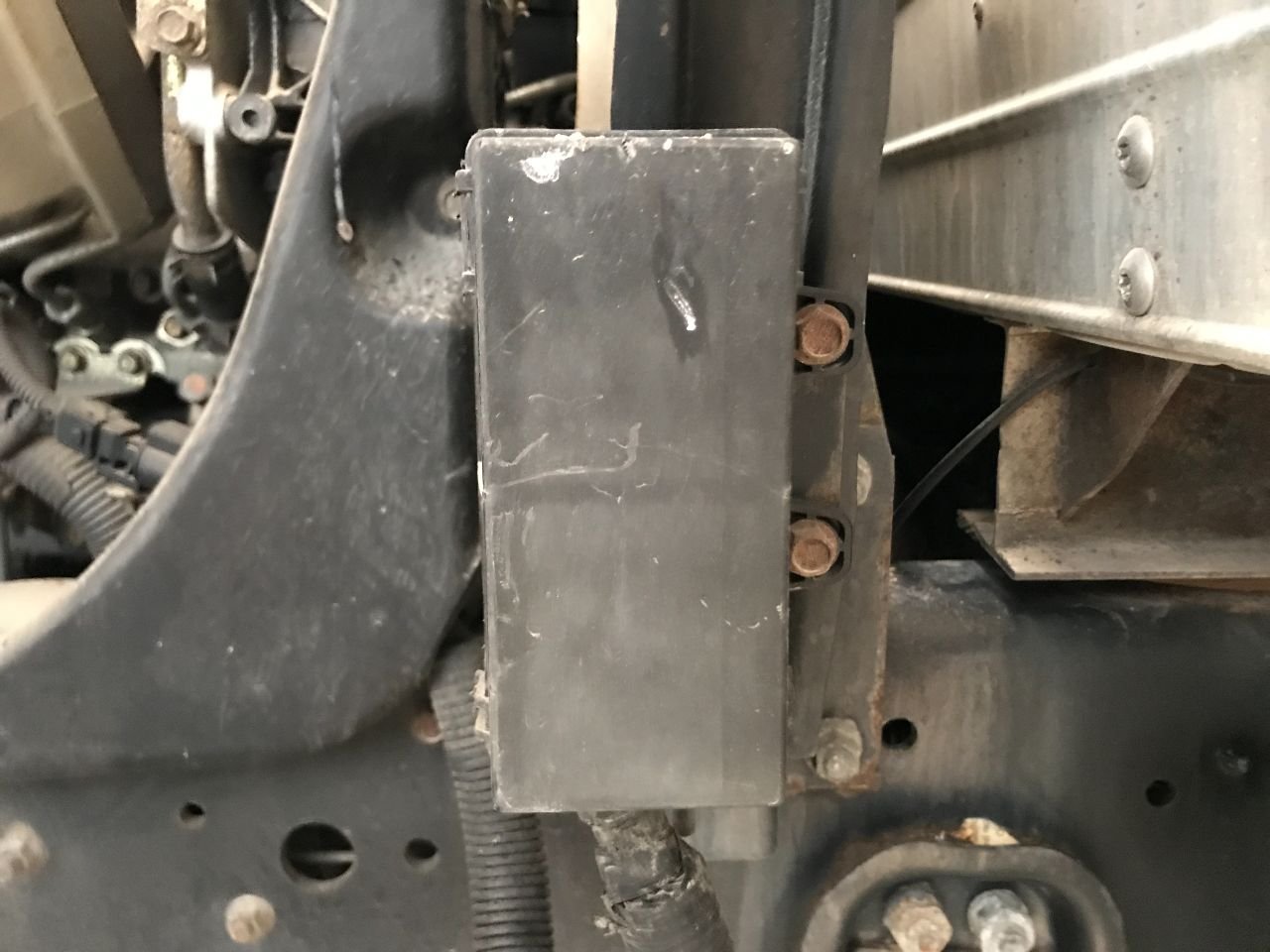 Mitsubishi FUSO Fuse Box for Sale