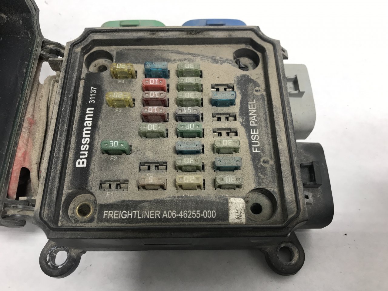 A06-46255-000 | Freightliner M2 106 Fuse Box for Sale