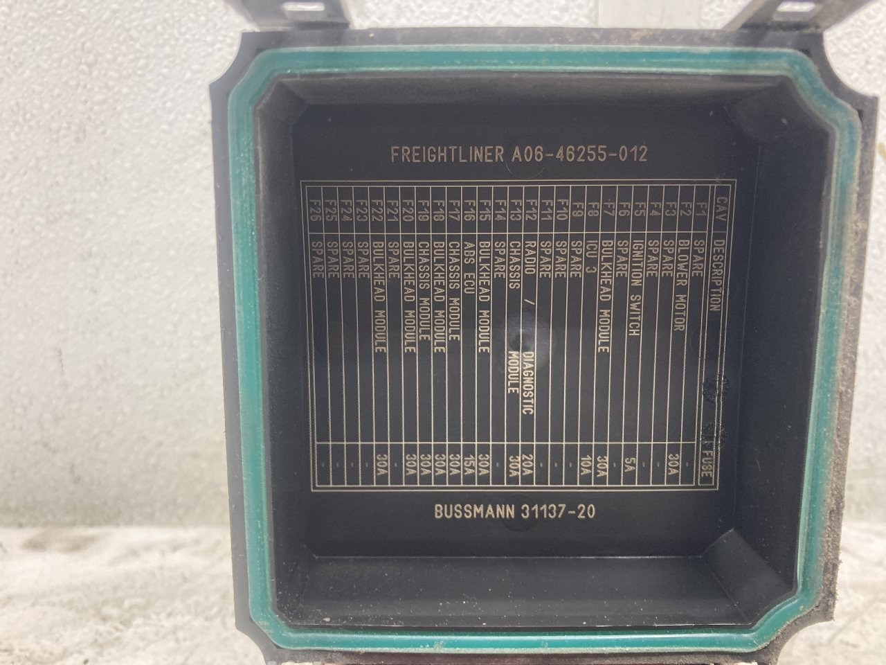 A06-46255-012 | Freightliner M2 112 Fuse Box for Sale