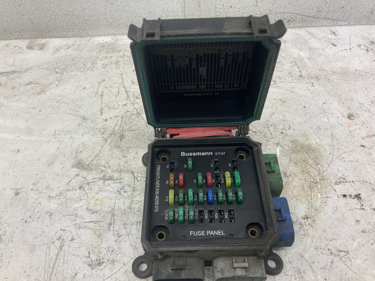 A06-46255-012 | Freightliner M2 112 Fuse Box for Sale
