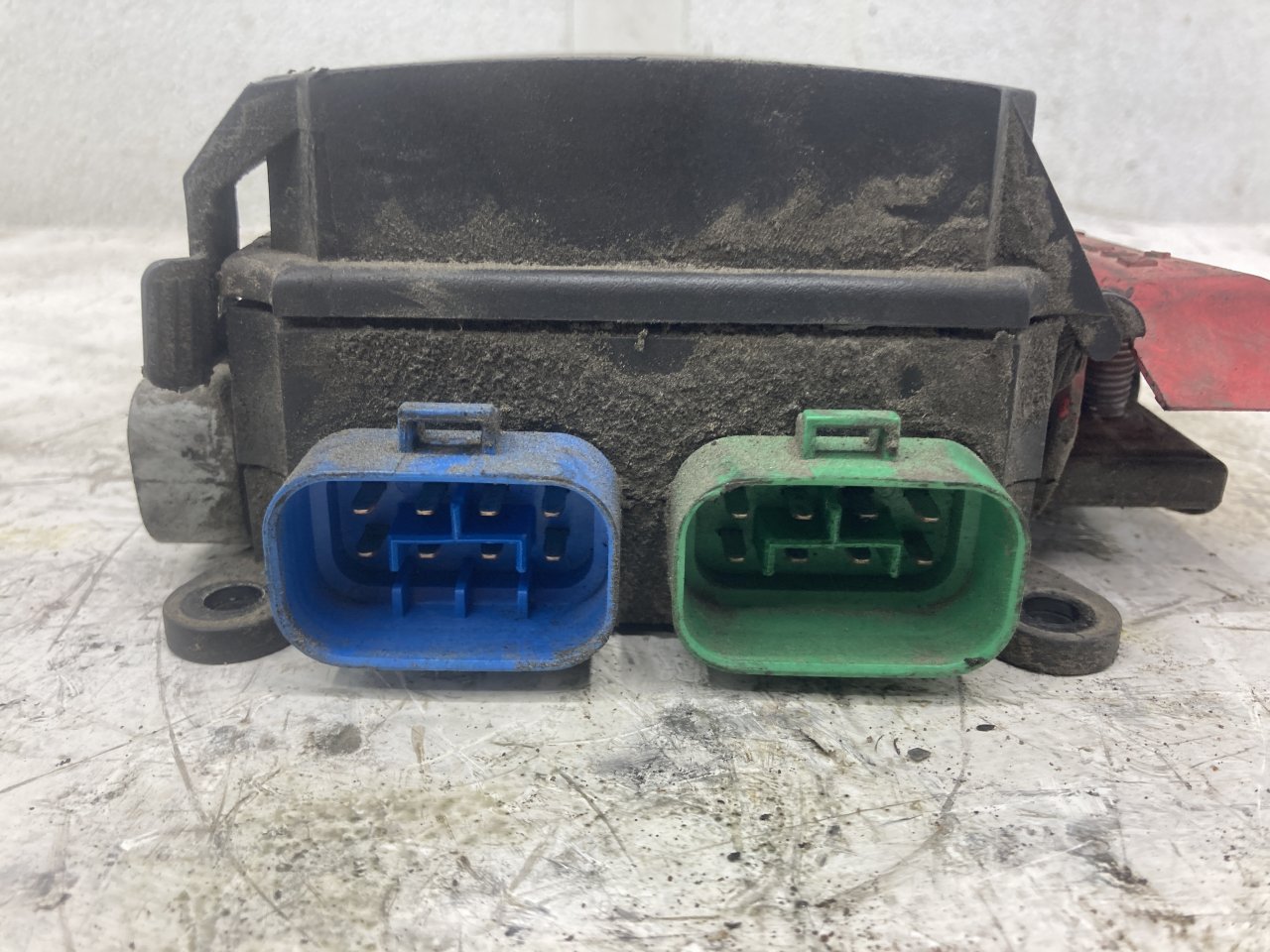 A06-46255-012 | Freightliner M2 112 Fuse Box for Sale