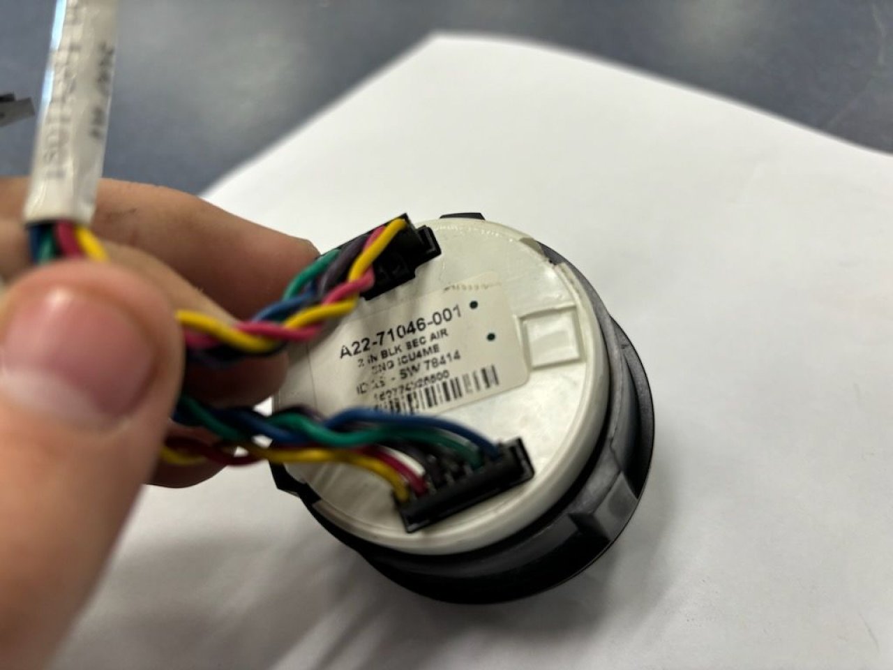 A22-71046-001 | Freightliner CASCADIA Gauge for Sale