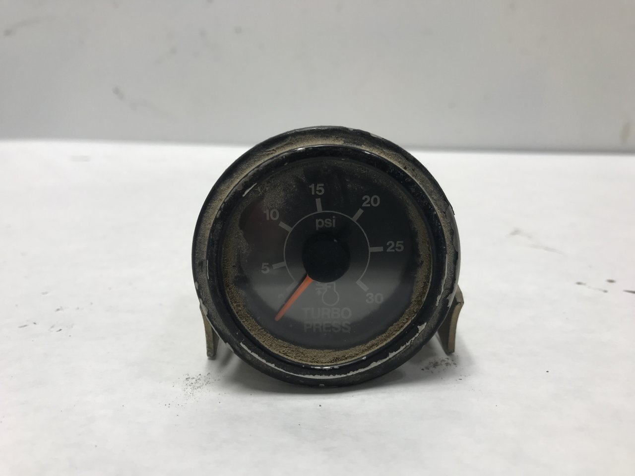 490MWH8 | Freightliner FLC120 Gauge for Sale