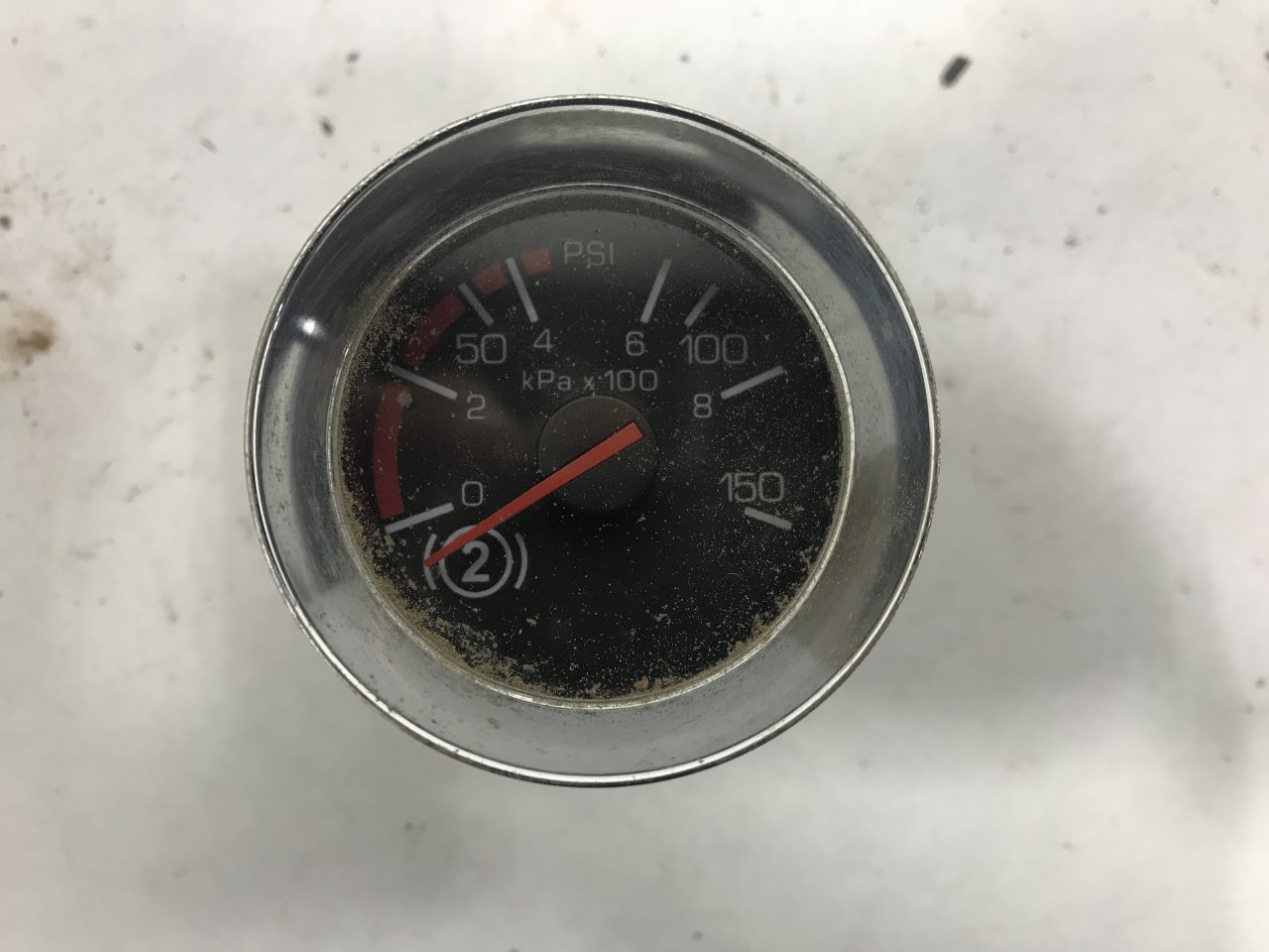 Q43-1144-202 | Kenworth T800 Gauge for Sale