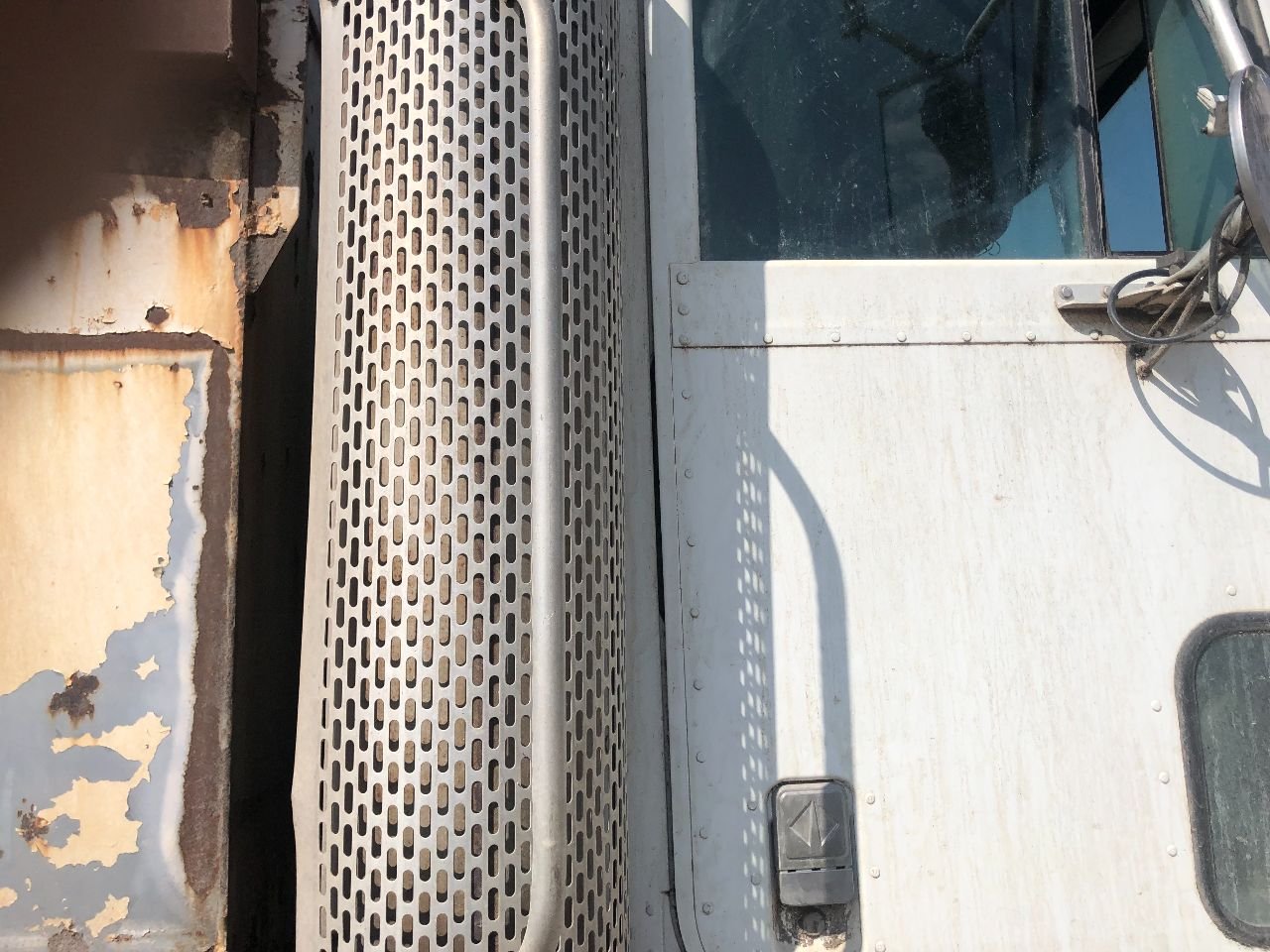 International 5000 (PAYSTAR) Grab Handle for Sale