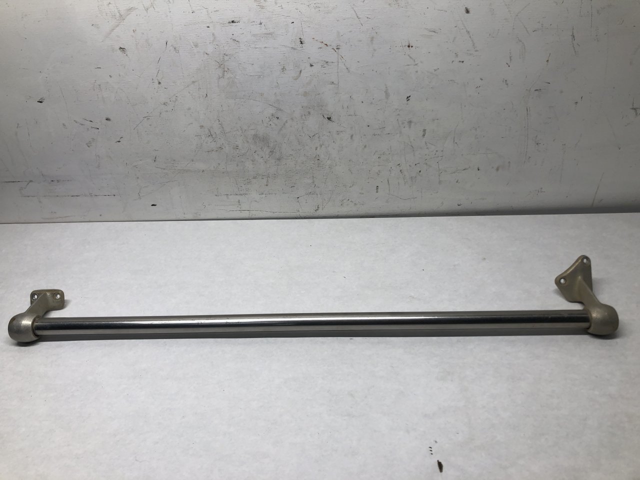 K275-5473R | Kenworth T800 Grab Handle for Sale
