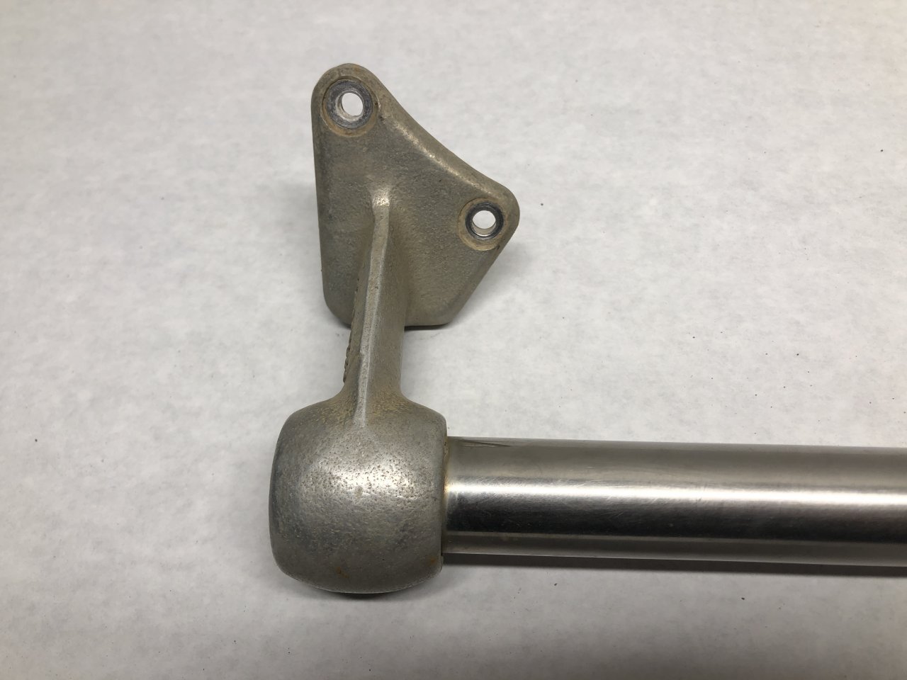 K275-5472 | Kenworth T800 Grab Handle for Sale