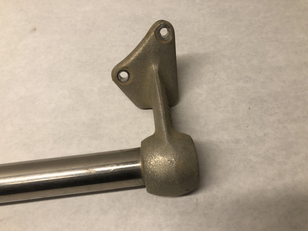 K275-5473R | Kenworth T800 Grab Handle for Sale