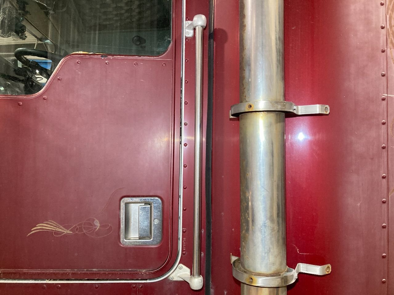 K275-5473L | Kenworth W900B Grab Handle for Sale