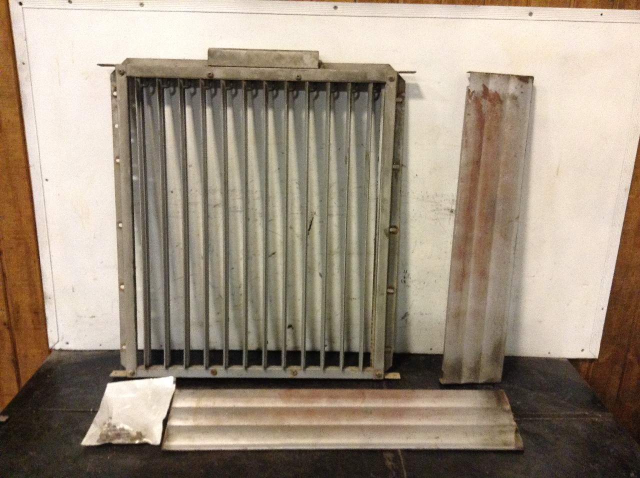 Mack DM400 Grille for Sale