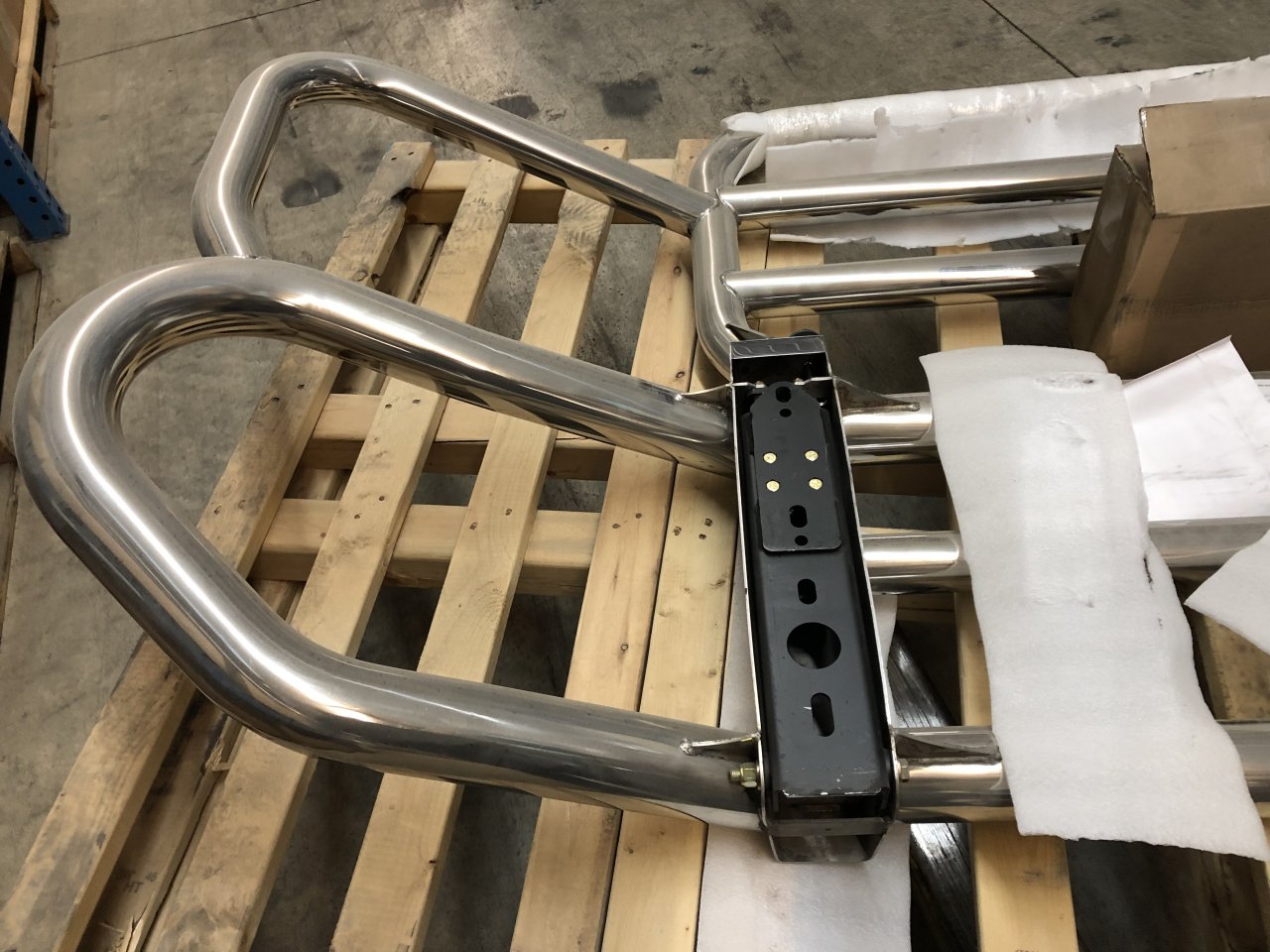 MK15G3 | Mack ANTHEM (AN) Grille Guard for Sale