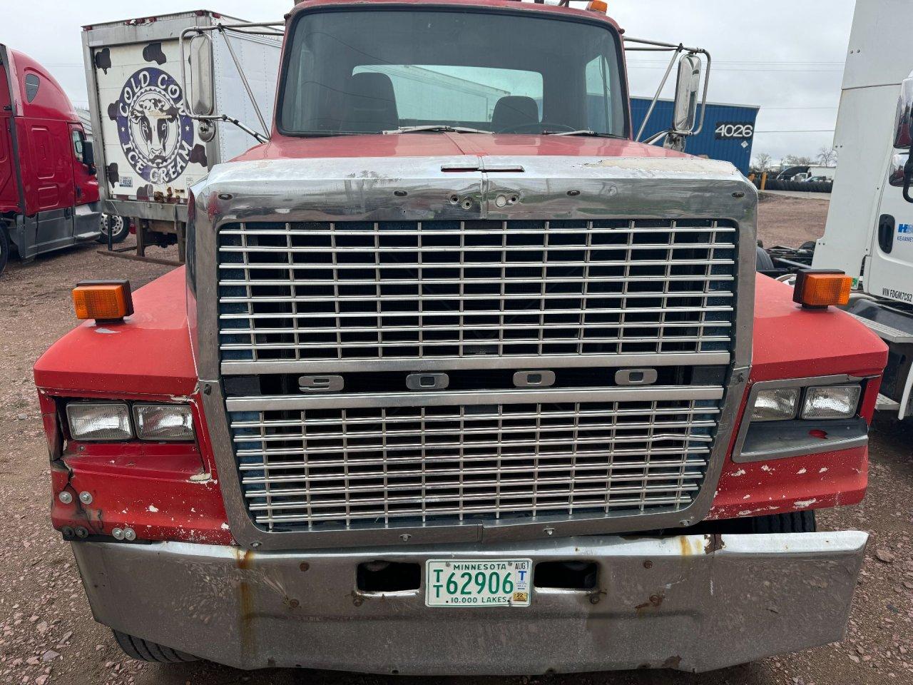 N/A | Ford LTL9000 Grille for Sale