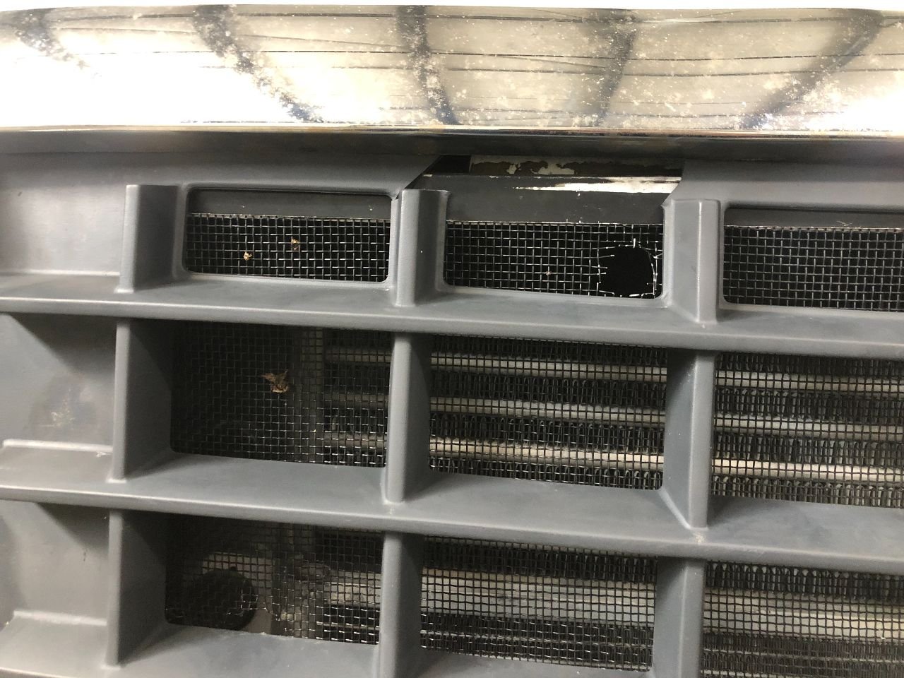 Volvo VHD Grille for Sale