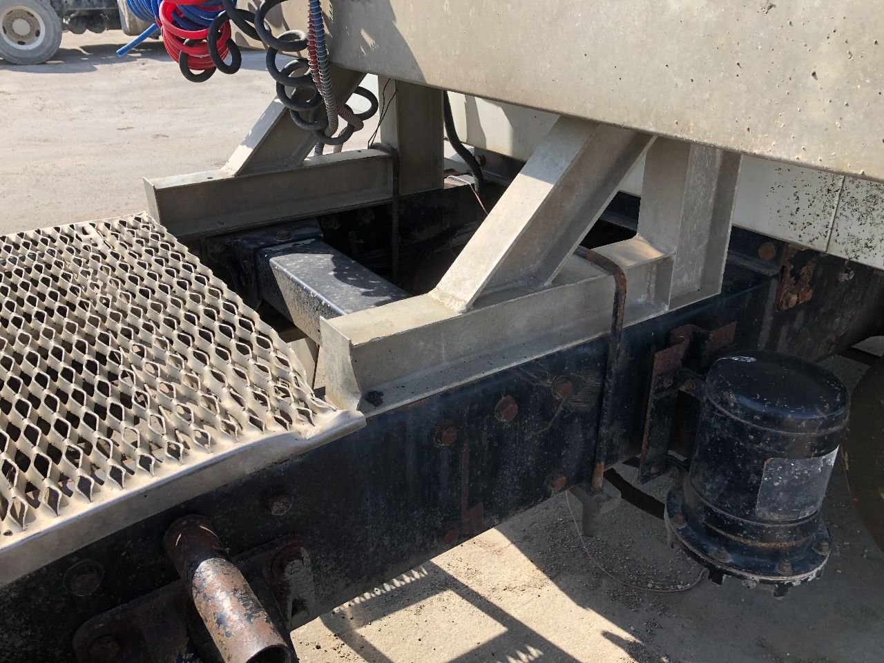 Peterbilt 377 Cab Protector / Headache Rack for Sale