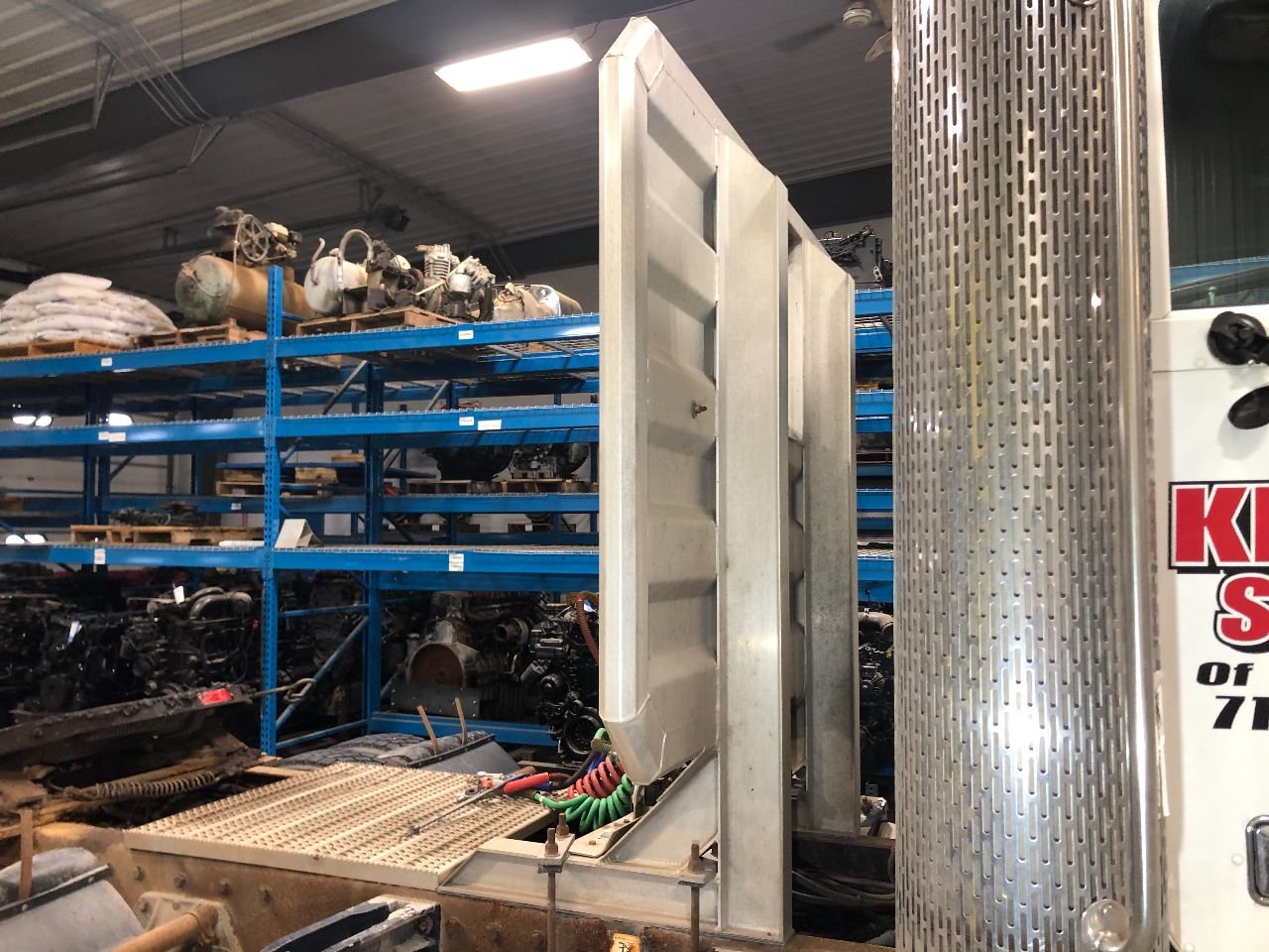 Peterbilt 385 Cab Protector / Headache Rack for Sale