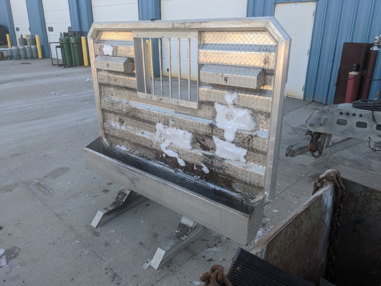 10-1083-DX3W | International LONESTAR Cab Protector / Headache Rack for Sal