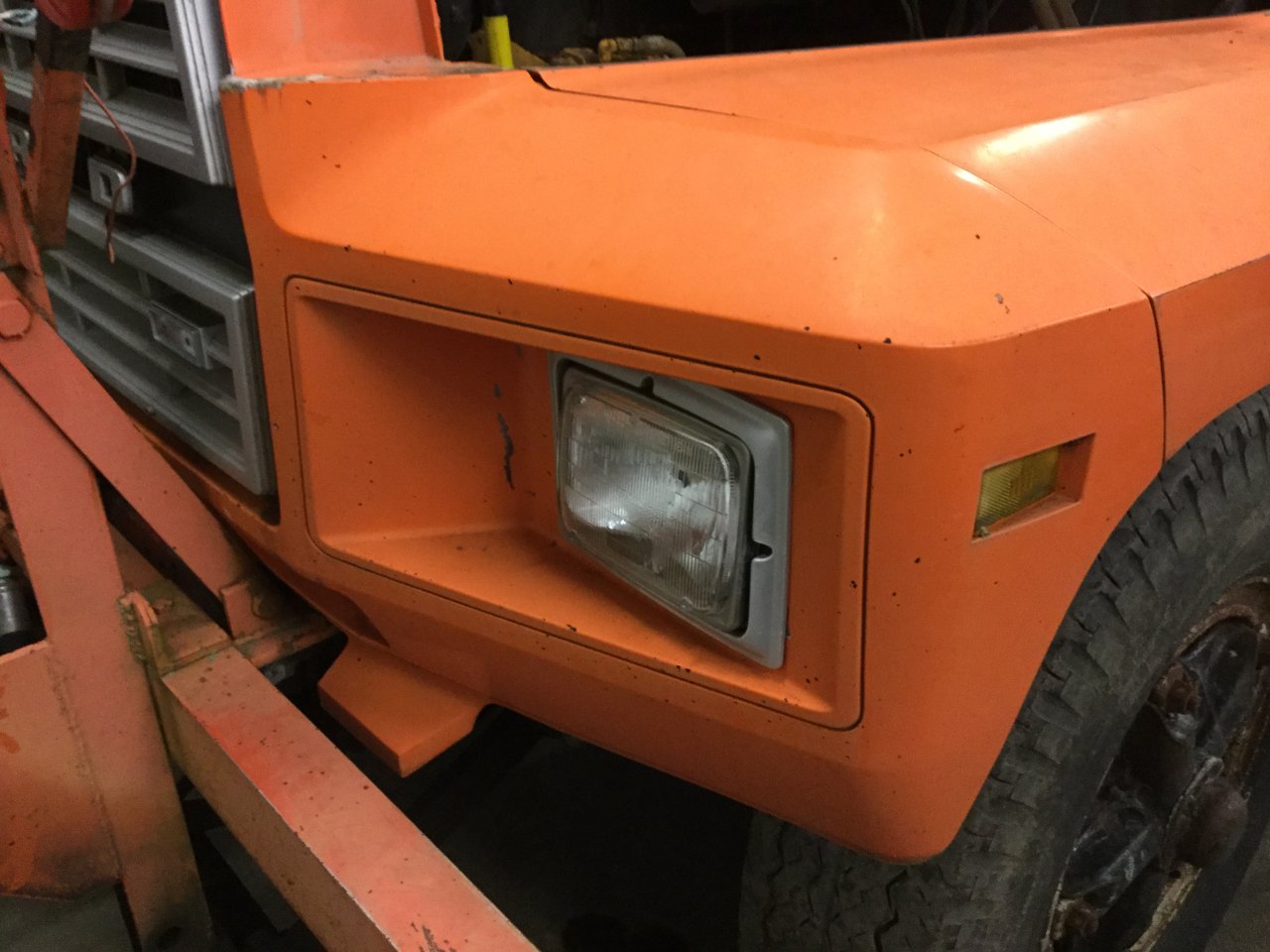 Ford F7000 Header Panel for Sale