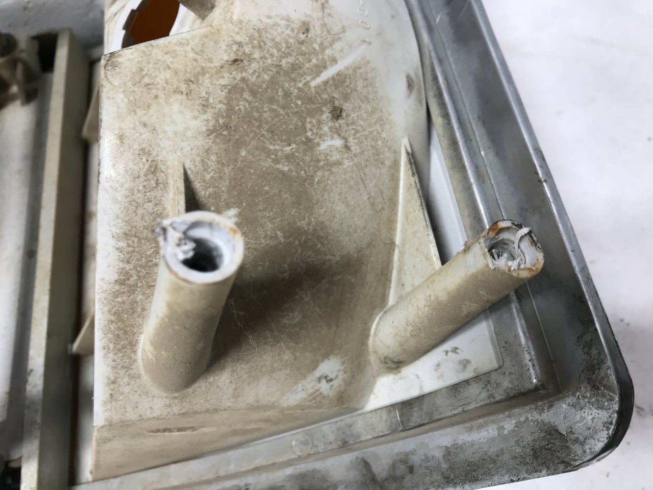 Mack CL600 Headlamp for Sale