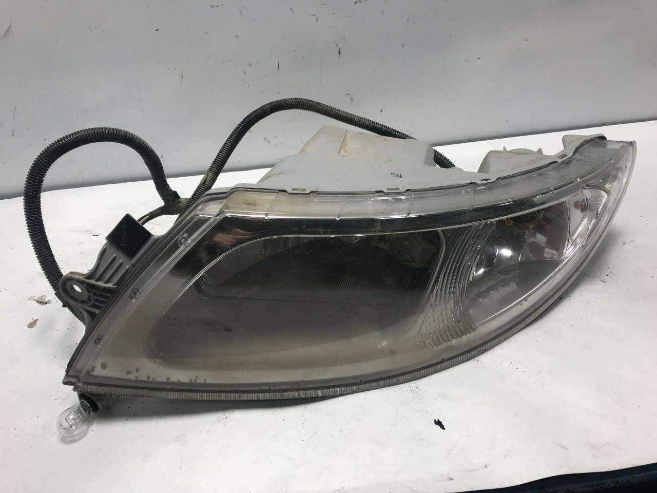 3765679C94 | International DURASTAR (4300) Headlamp for Sale