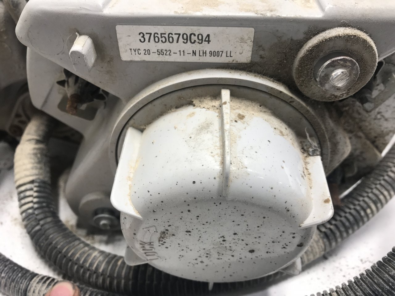 3765679C94 | International DURASTAR (4300) Headlamp for Sale