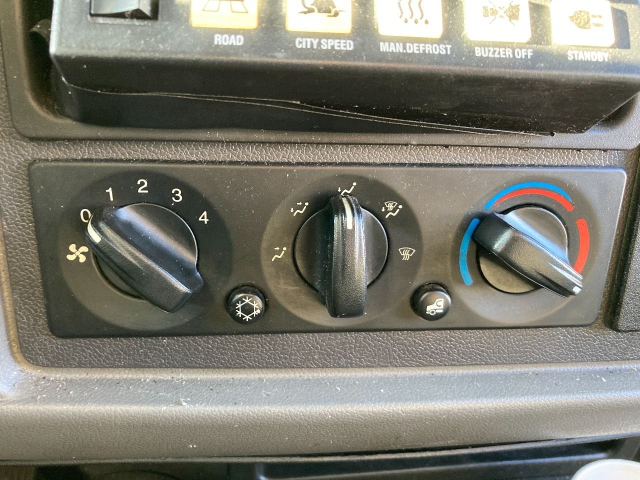 Peterbilt 337 Heater & AC Temperature Control for Sale